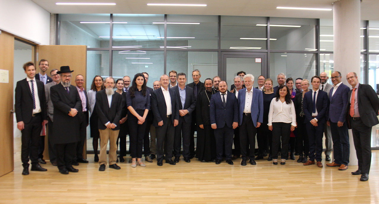 Vierte Sitzung des Runden Tischs der Religionen: Baden-Württemberg.de