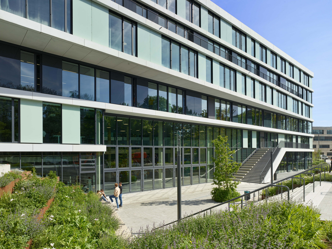 Neubau für die Fakultät Technik der DHBW in Stuttgart übergeben: Baden-Württemberg.de